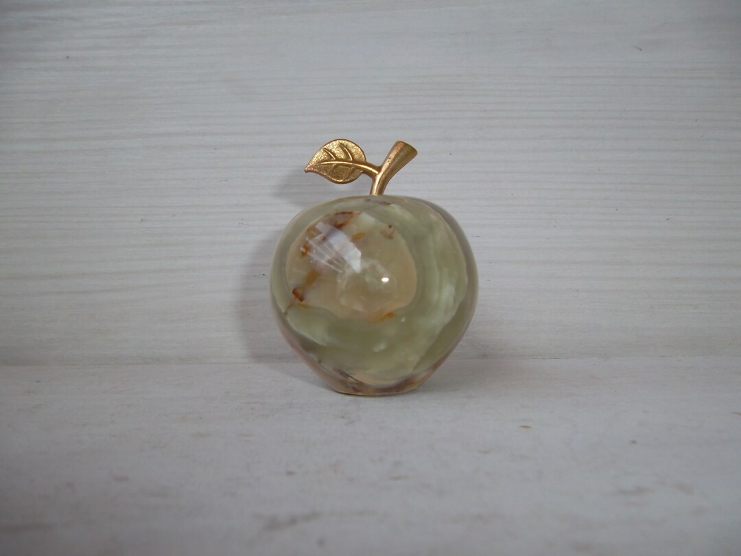 A Perfect Gift - Mini Onyx Apple for Any Occasion, Office Decor, Gift ...