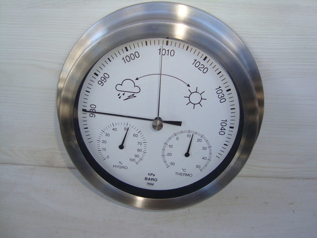 Barometer, Vintage Decorative, Weather , Metal Barometer ,circa 1970's ...
