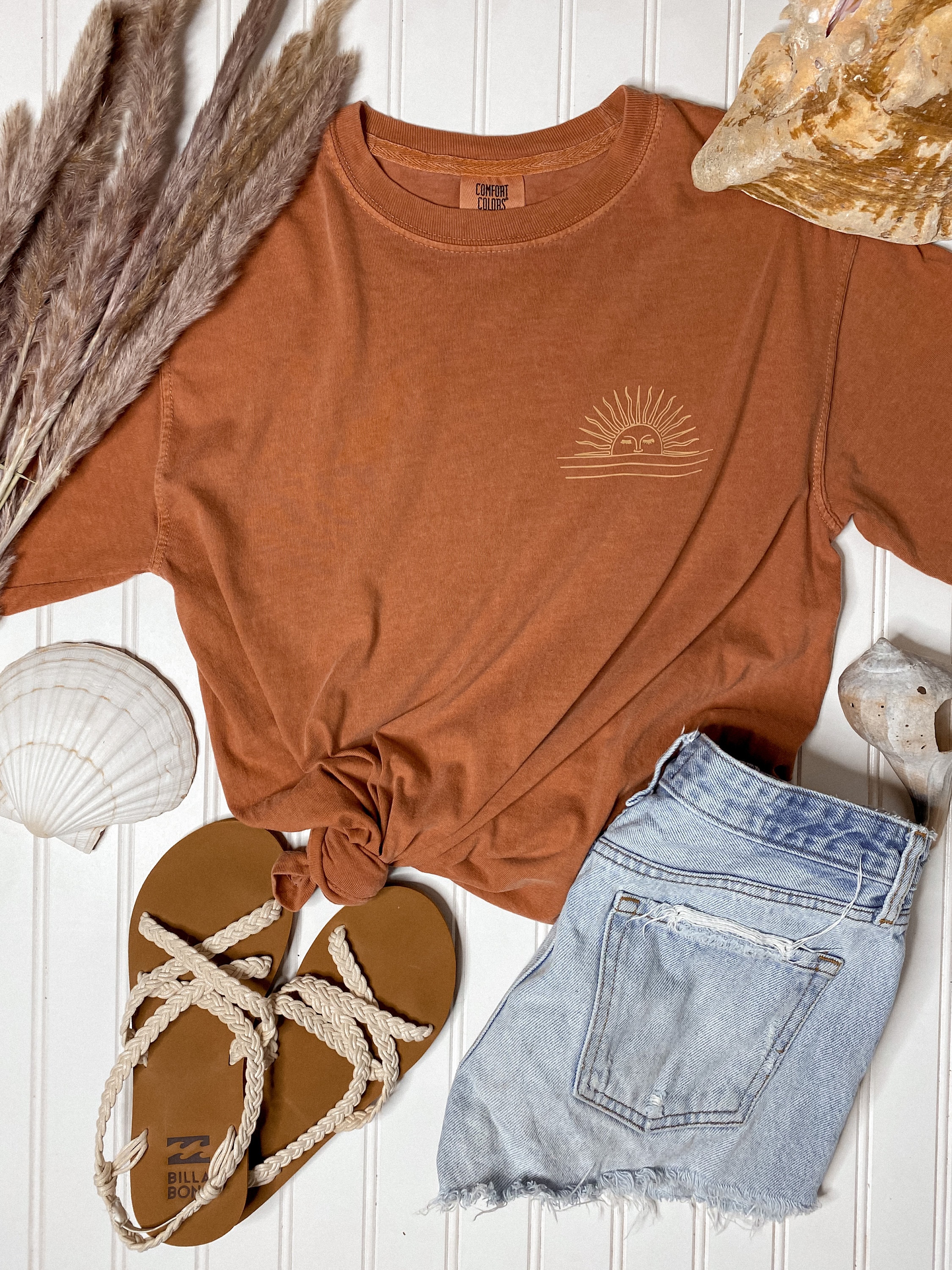 Celestial Sunset Shirt Beachy Shirt Sun T-shirt Surfer - Etsy