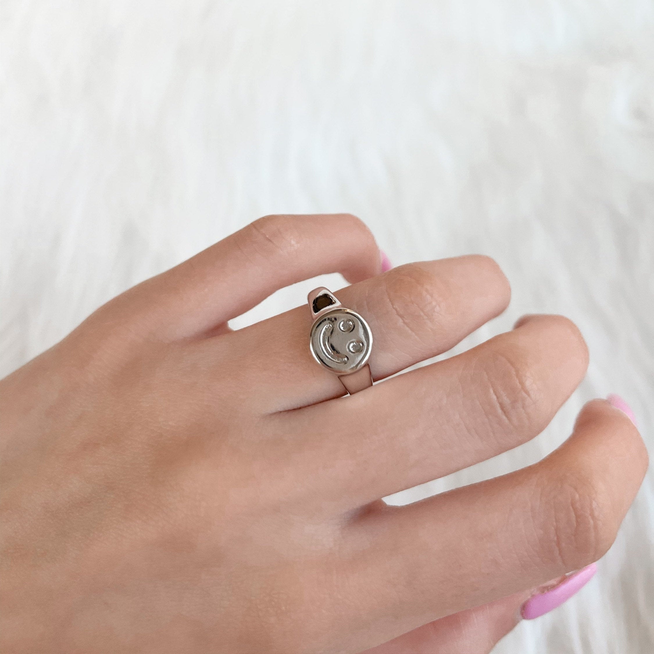 Smiley Face Ring | Smile Ring, Silver Happy Face Ring, Silver ...