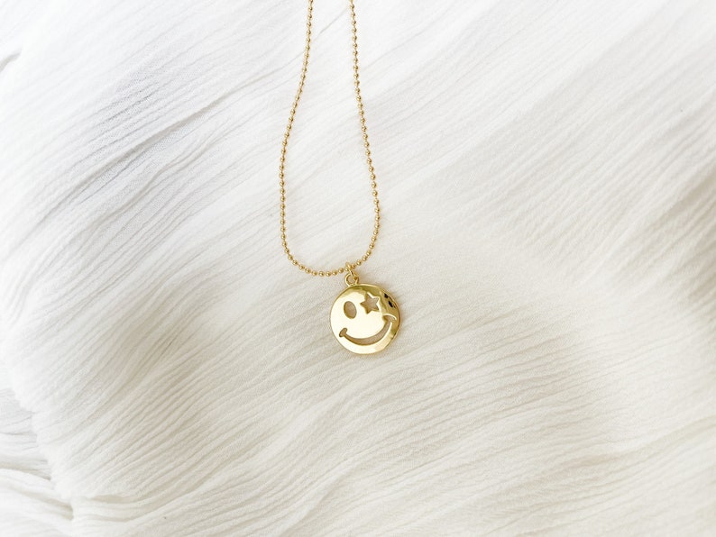 Smiley Face Necklace | 14k Gold Filled Smiley Face Charm Necklace, Gold ...