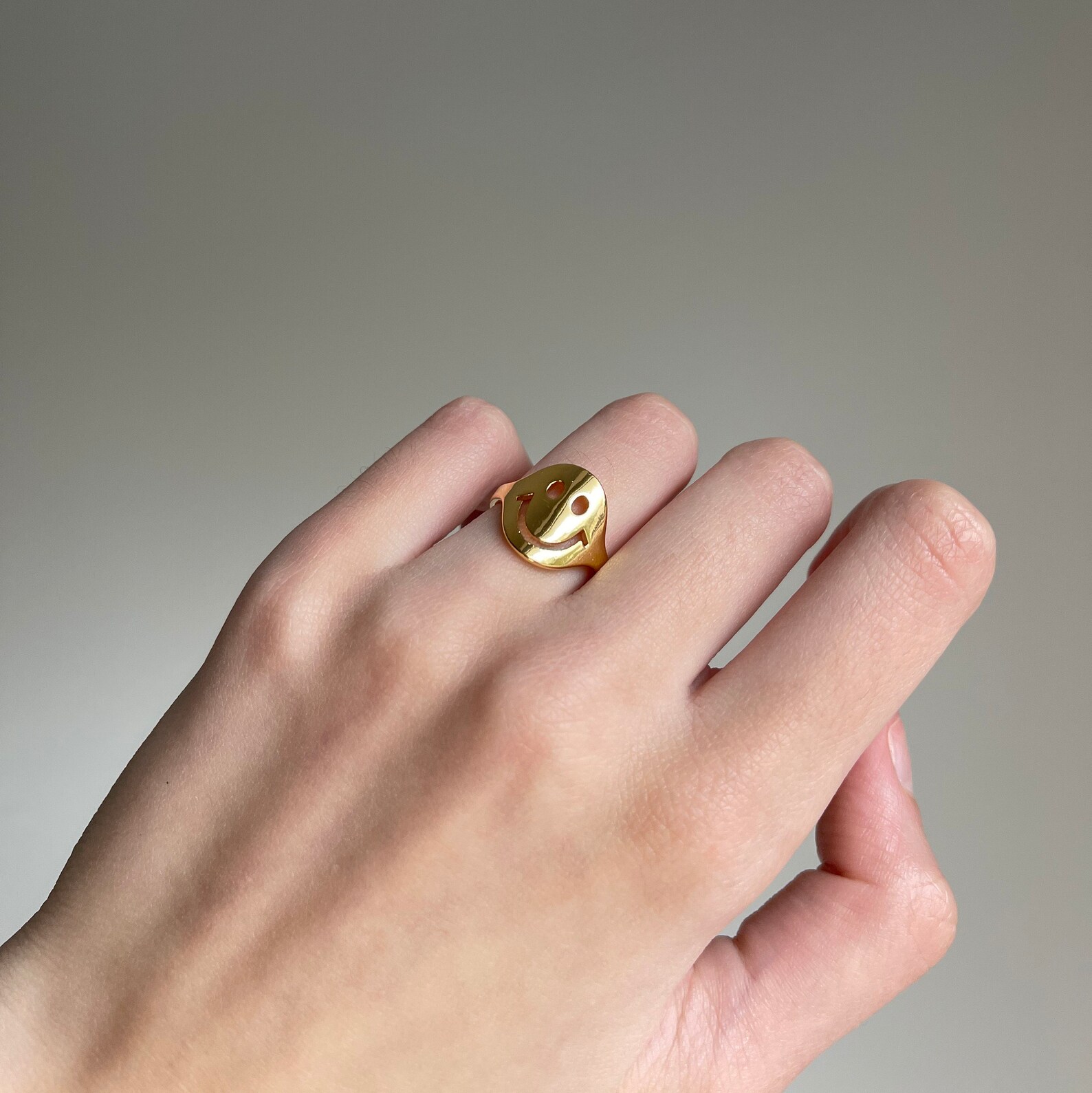 Maxi Smiley Face Ring | Gold Plated Smiley Face Adjustable Ring, Happy ...