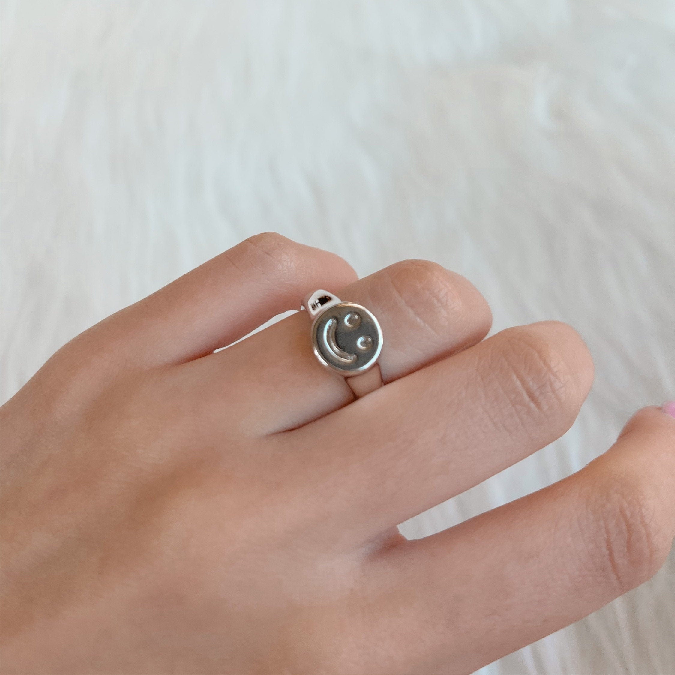 Smiley Face Ring | Smile Ring, Silver Happy Face Ring, Silver ...