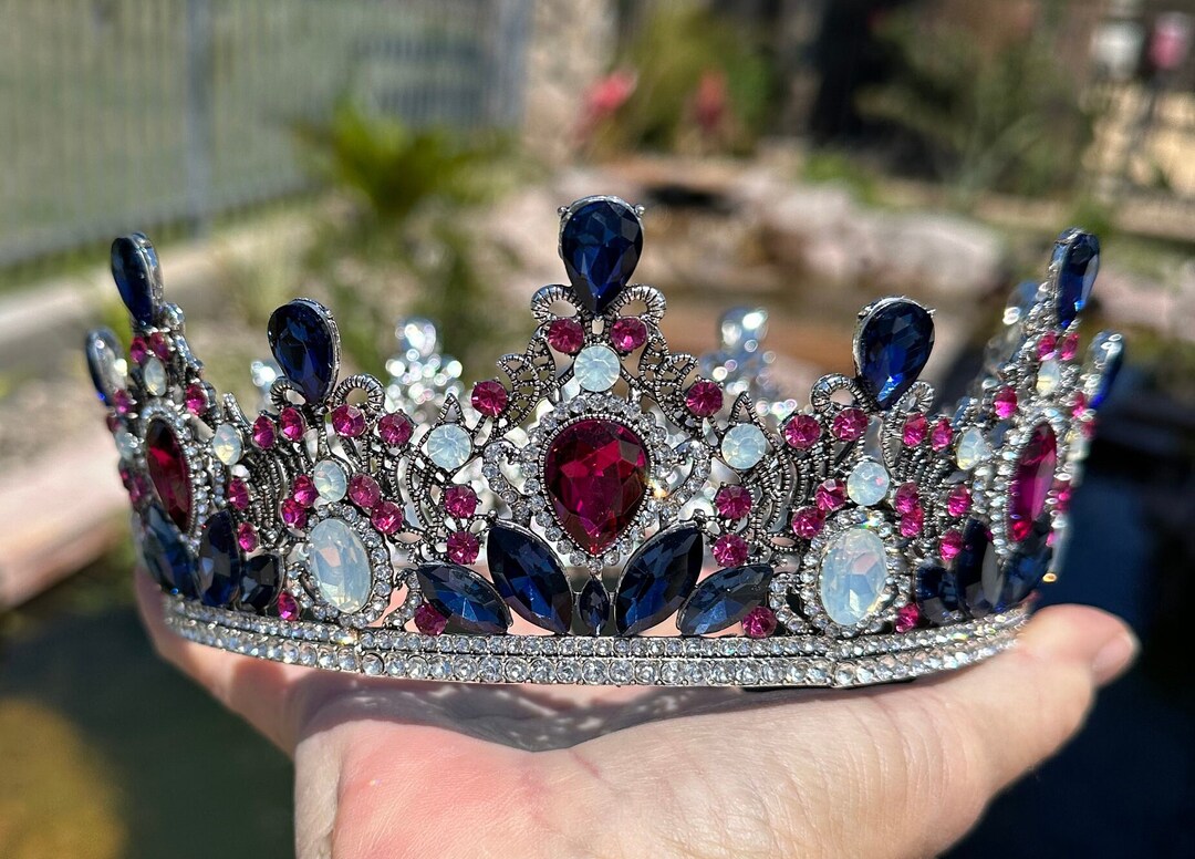 Stunning Full Crown. Bring Out the Queen in You - Etsy