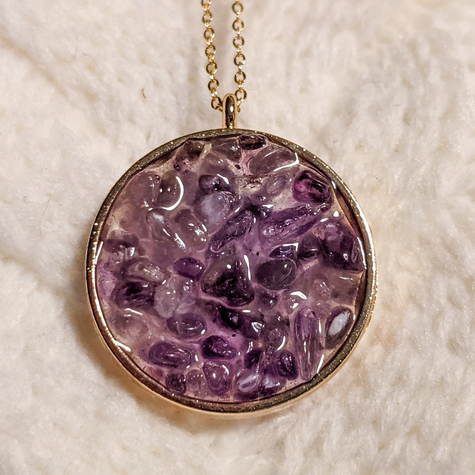 Gorgeous natural rock and raw crystal chips suspended in resin | Etsy