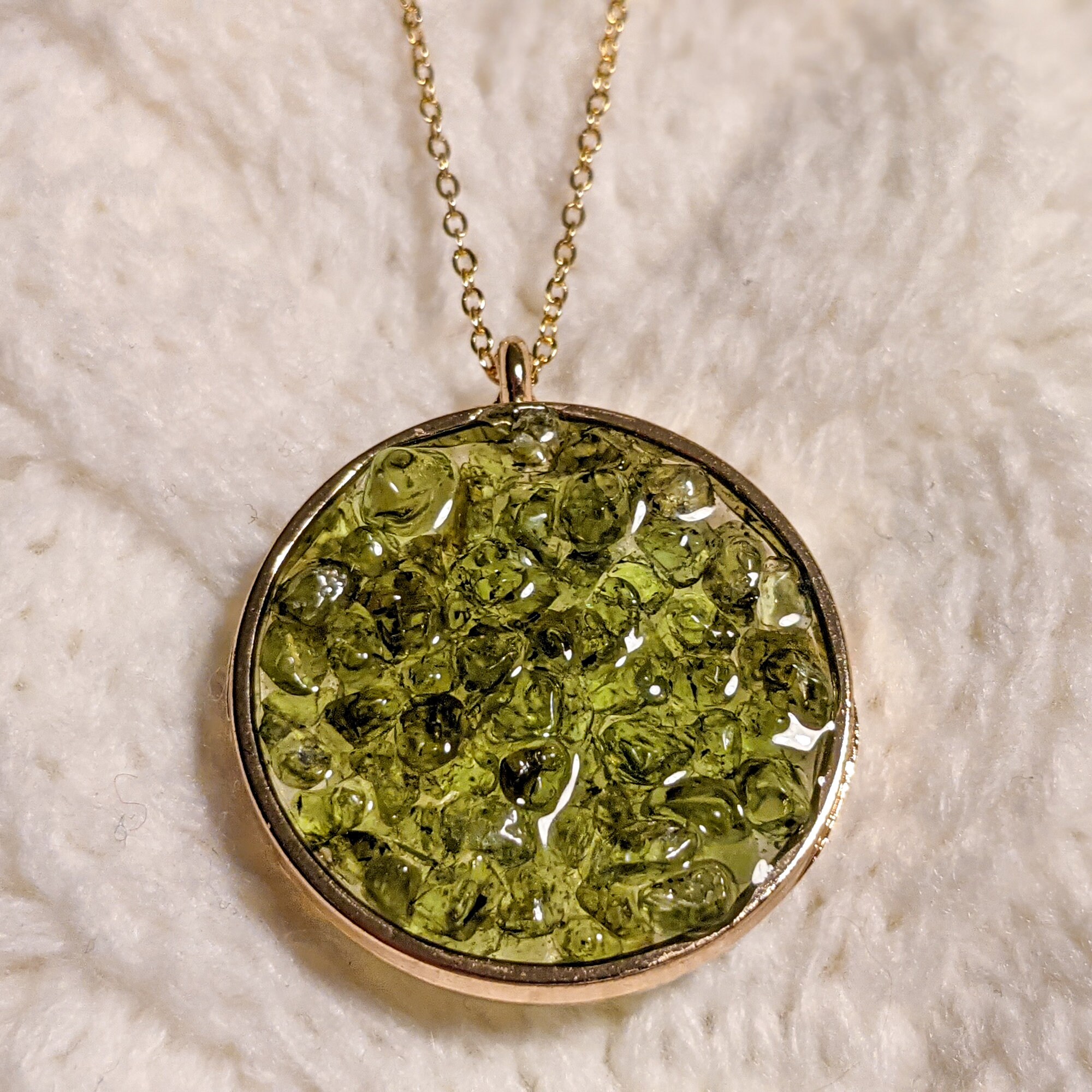 Gorgeous natural rock and raw crystal chips suspended in resin | Etsy