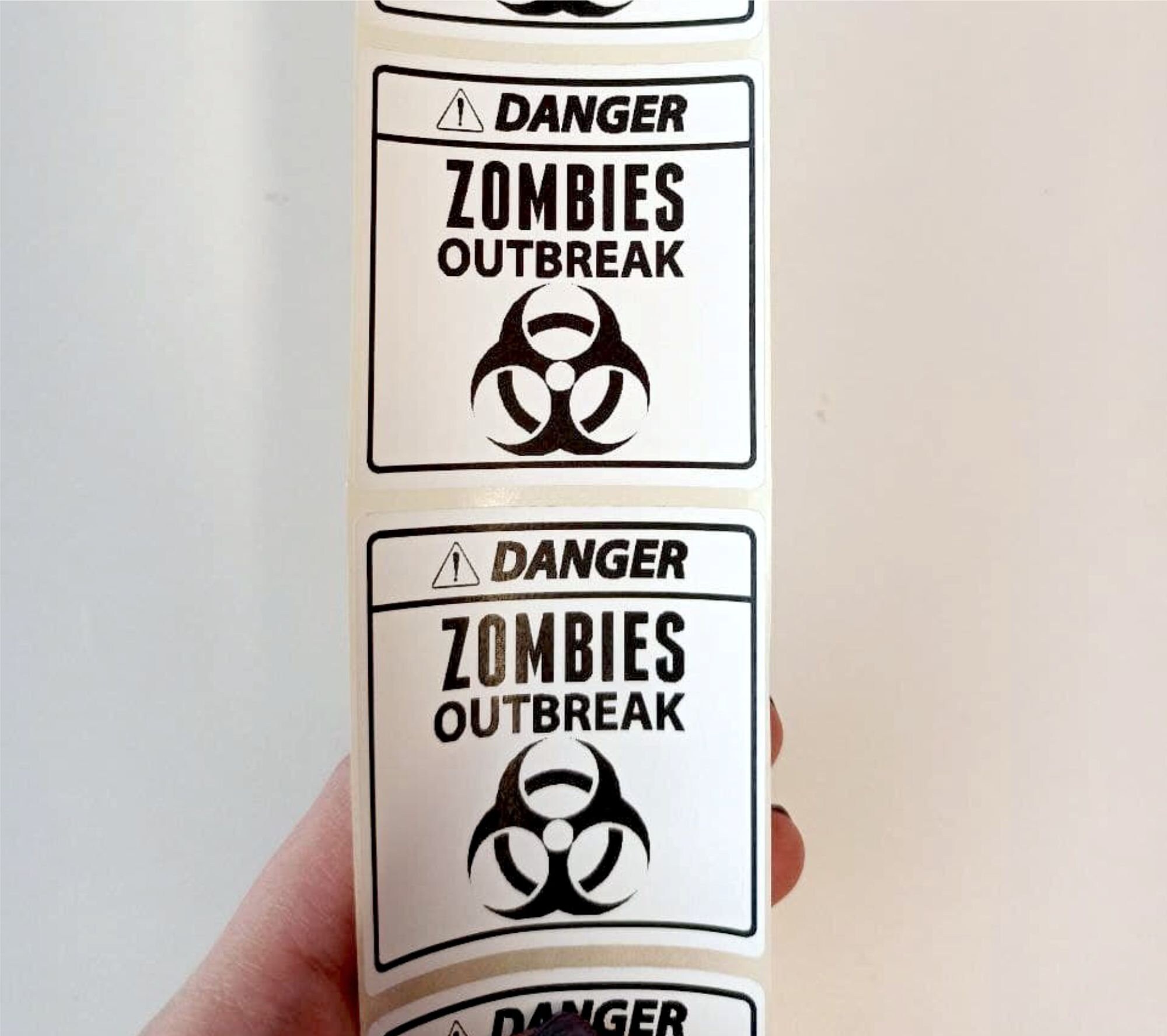 Danger Sticker Zombies Outbreak Decal 500-100 Pack Stickers Zombies ...