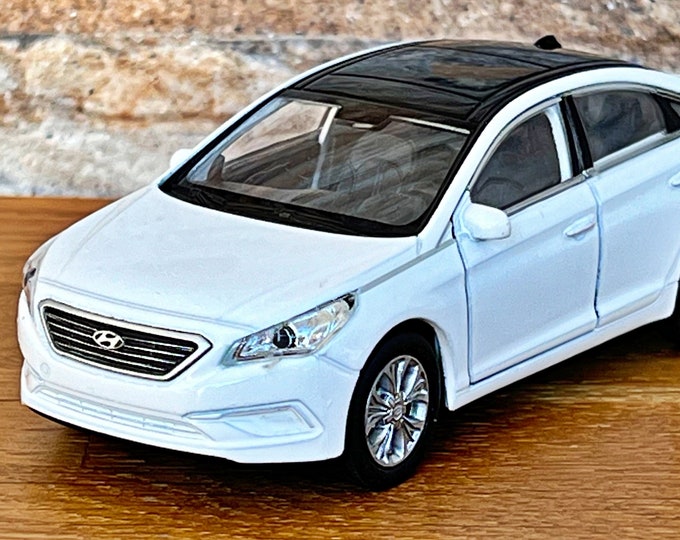 Hyundai Sonata , Model Car, Scale 1/36 Model Car, 1/36 Diecast Car ...