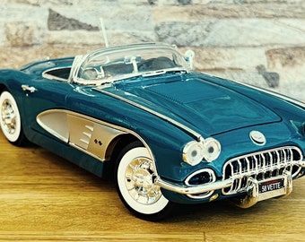 Chevrolet Corvette 1965 Vintage Model Car 1/18 Scale Model Car 1/18 ...
