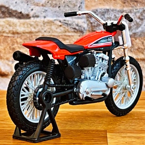 Harley Davidson XR 750, Scale 1/18 Model Motorcycle, 1/18 Diecast ...