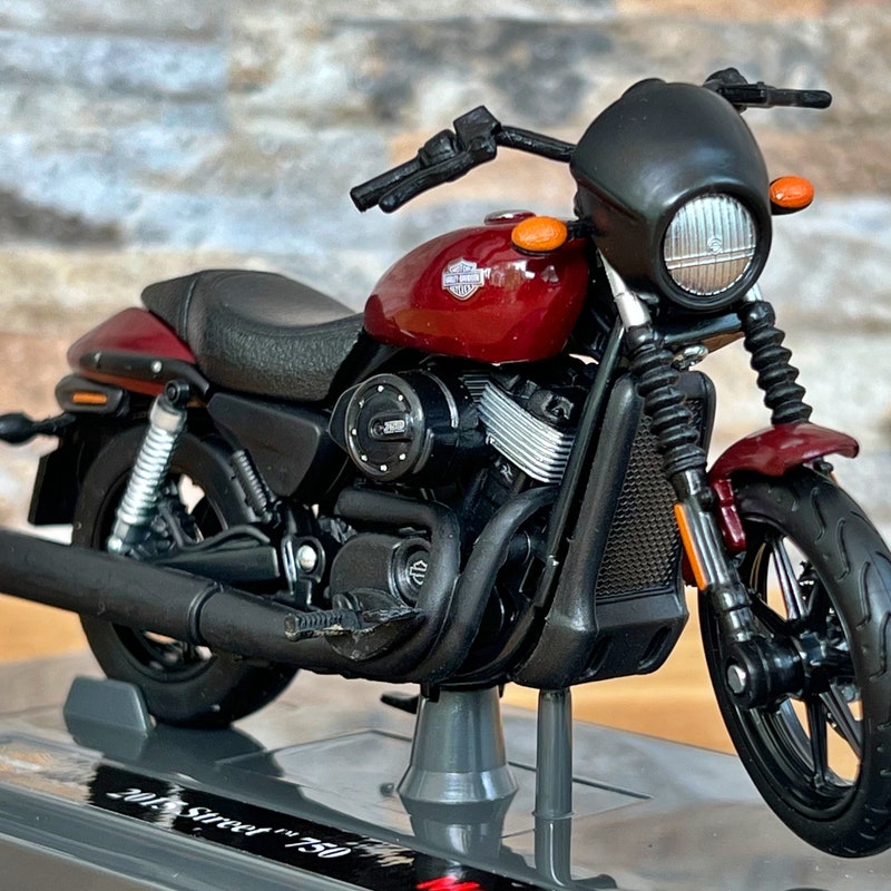 1/18 Maisto Motorcycle - Etsy UK