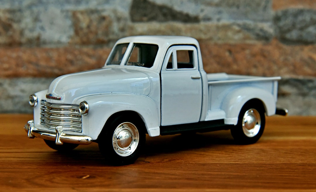 Chevrolet Pickup 1953, Model Car, 1/36 Diecast Car, 1/36 Scale Model ...