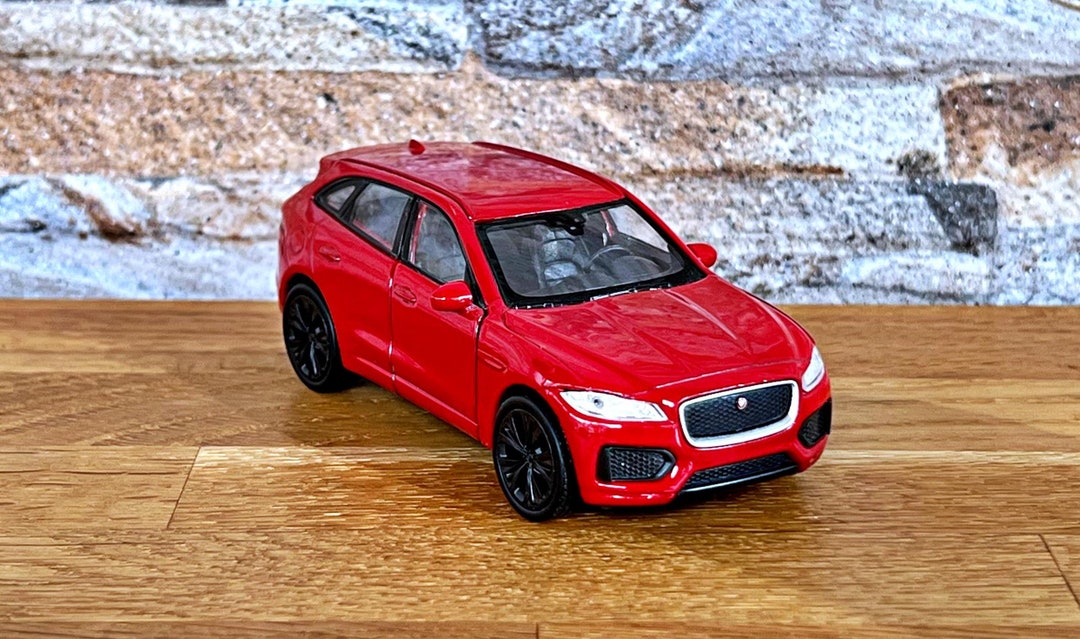 Jaguar F-PACE, Model Car , Diecast Model Car, 1:36 Scale Model Car, Die ...