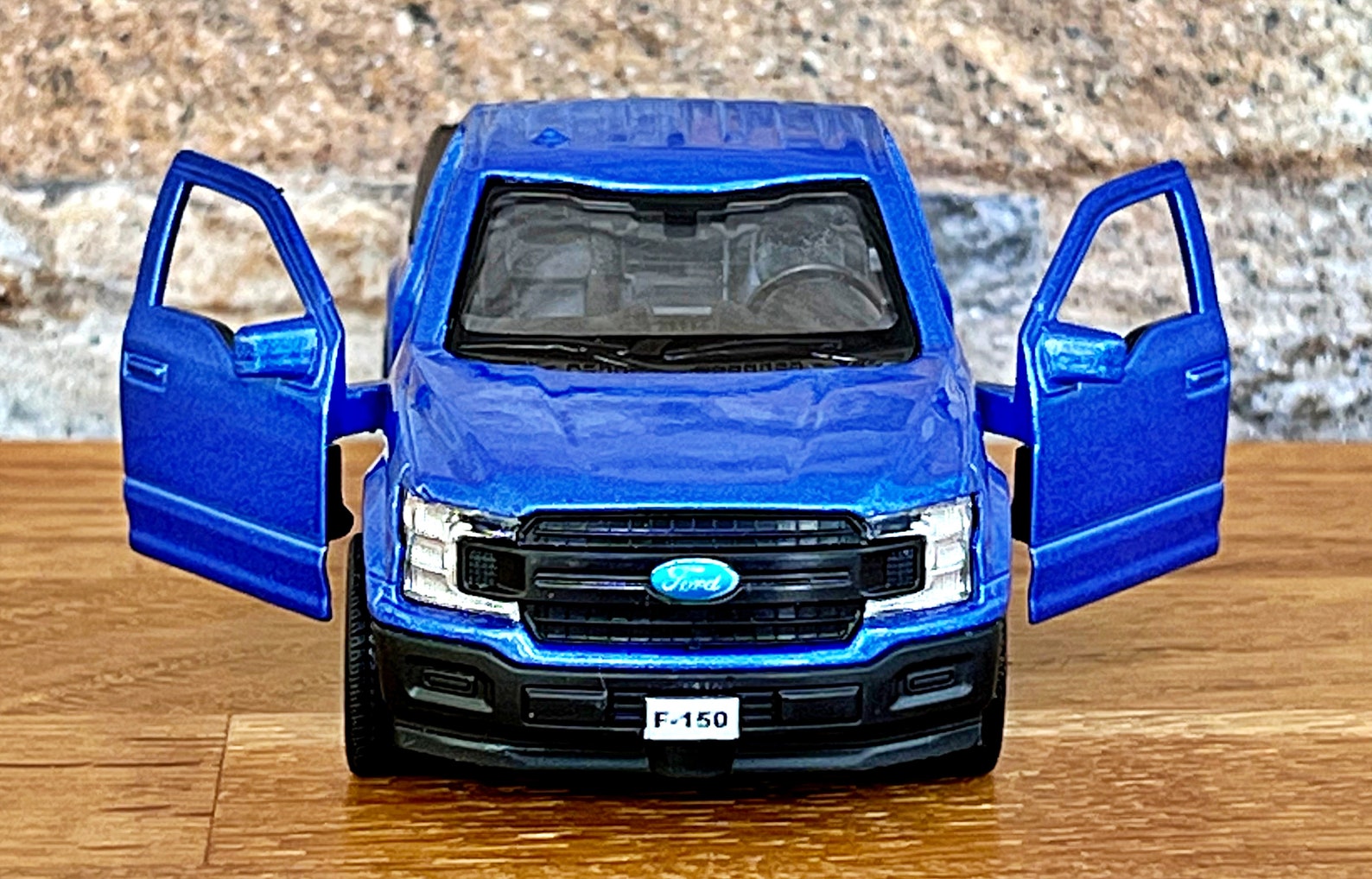Ford F-150 , Model Car, Diecast Truck, 1/46 Diecast Car, 1/46 Scale ...