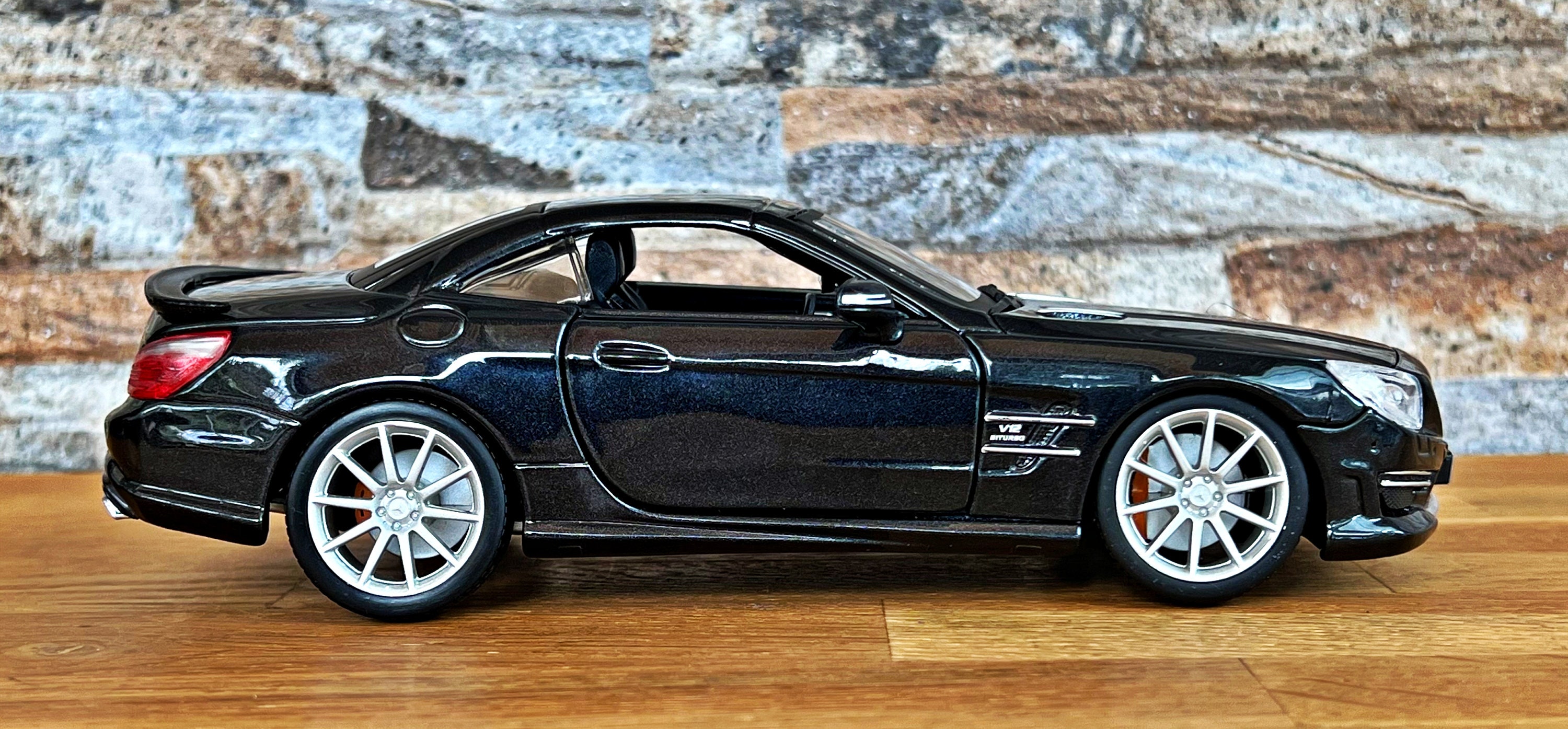 Mercedes Benz SL 65 AMG Hardtop | Model Car | Scale 1/24 Diecast Car ...