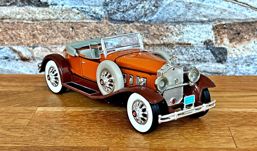 1930 Packard , Vintage Model Car, Vintage Diecast Car, Scale Model Car ...