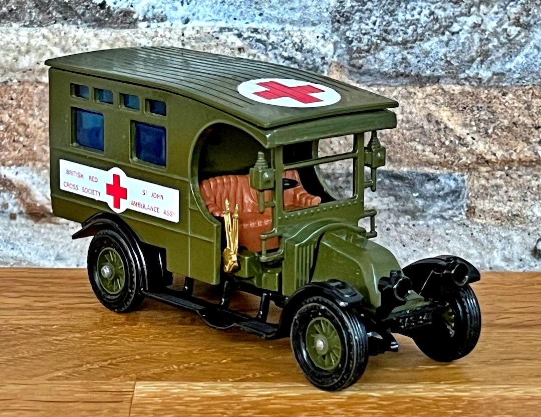 1910 Renault Ambulance | Vintage Model Truck | Diecast Truck | Scale ...