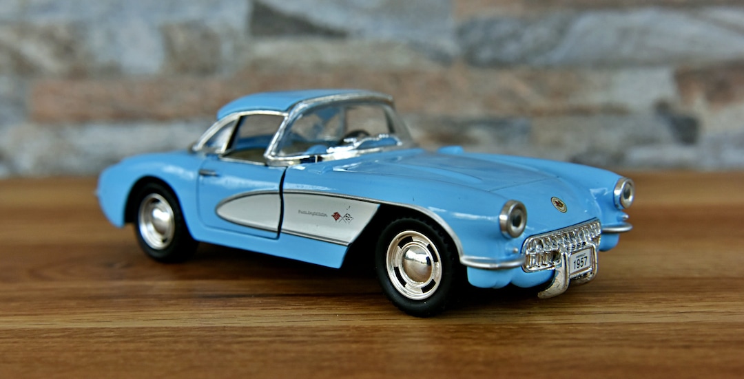 Chevrolet Corvette 1957 , Model Car, Diecast Car, 1/34 Scale Model Car ...