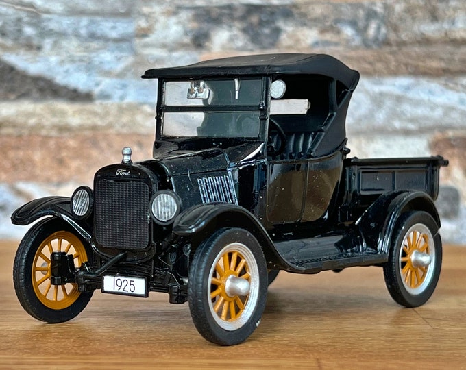 1925 Ford Model T Pick up , Model Car, Vintage Diecast Truck, 1/32 ...