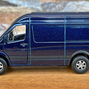 Mercedes Benz Sprinter Van | Mercedes Benz Diecast | 1/48 Diecast Car ...