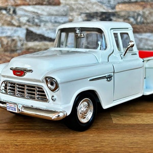 1955 Chevy 5100 Stepside Model Pickup Model Truck 1/24 Diecast Truck 1/ ...