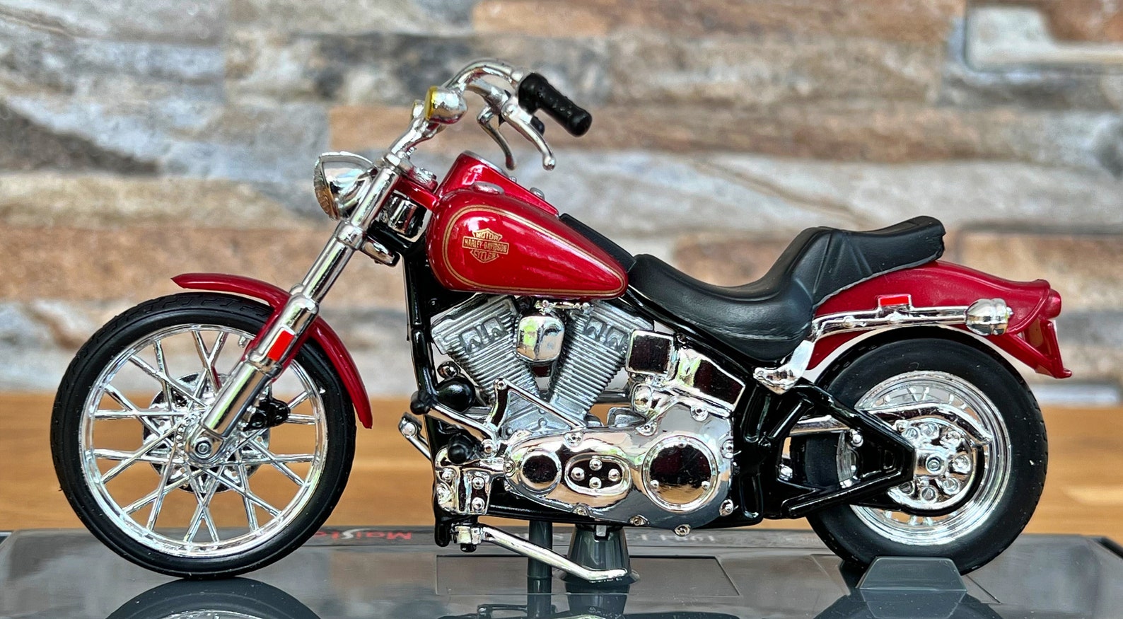 Harley Davidson 1984 FXST Softail Scale 1/18 Model | Etsy