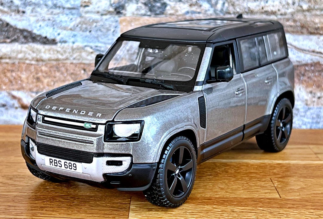 Land Rover Defender 110 2022 | Diecast Car | 1/25 Scale Model Car | Car ...