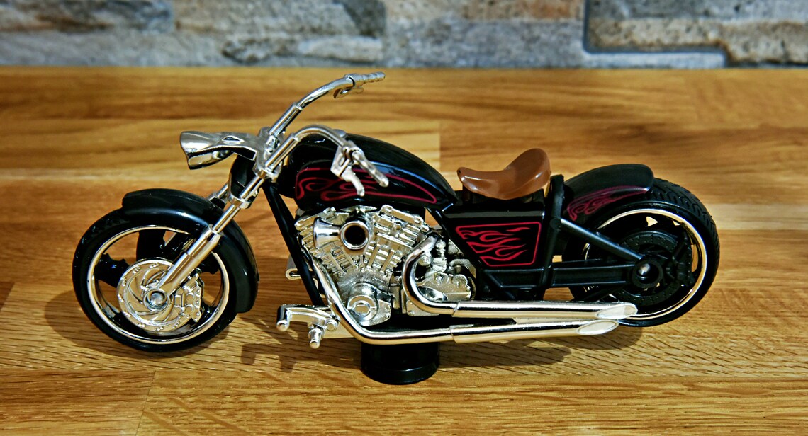Iron Choppers Scale 1/18 Model Motorcycle Diecast | Etsy