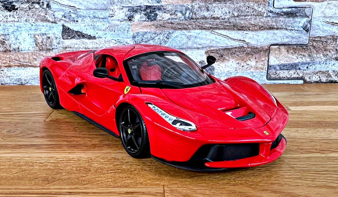 Laferrari | Model Car | 1:18 Diecast Car | 1/18 Scale Model Car | Car ...
