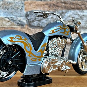 Iron Choppers, Scale 1/18 Model Motorcycle, Diecast Motorcycle, 1/18 ...