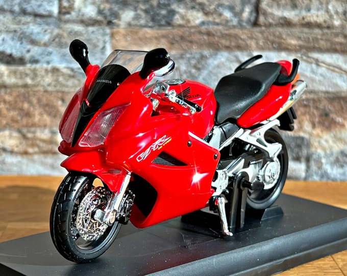 Honda VFR, Scale 1/18 Diecast Model Motorcycle, 1/18 Die Cast, Model ...