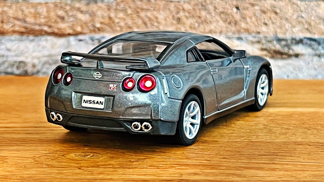 Nissan GT-R R35 2009 | Model Car | 1/36 Diecast Car | 1/36 Scale Model ...