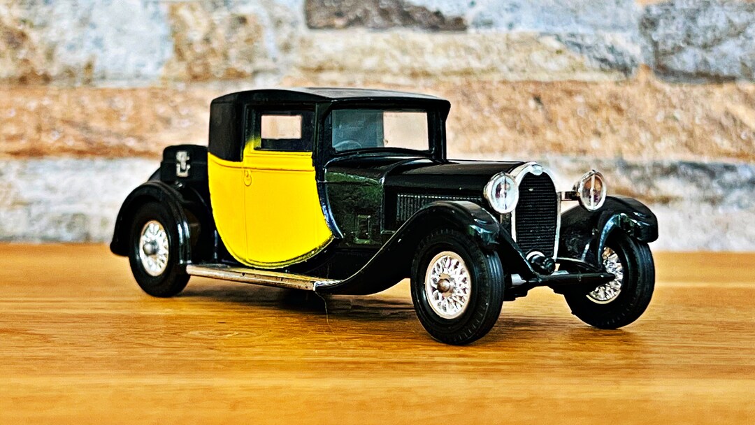 Bugatti Type 44 1928 , Vintage Model Car, Diecast Car, Vintage Die Cast ...