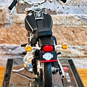Harley Davidson 1984 FXST Softail, Scale 1/18 Model Motorcycle, 1/18 ...