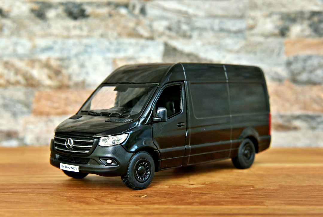 Mercedes Benz Sprinter | Model Car | Diecast Car | 1/48 Scale Model Car ...