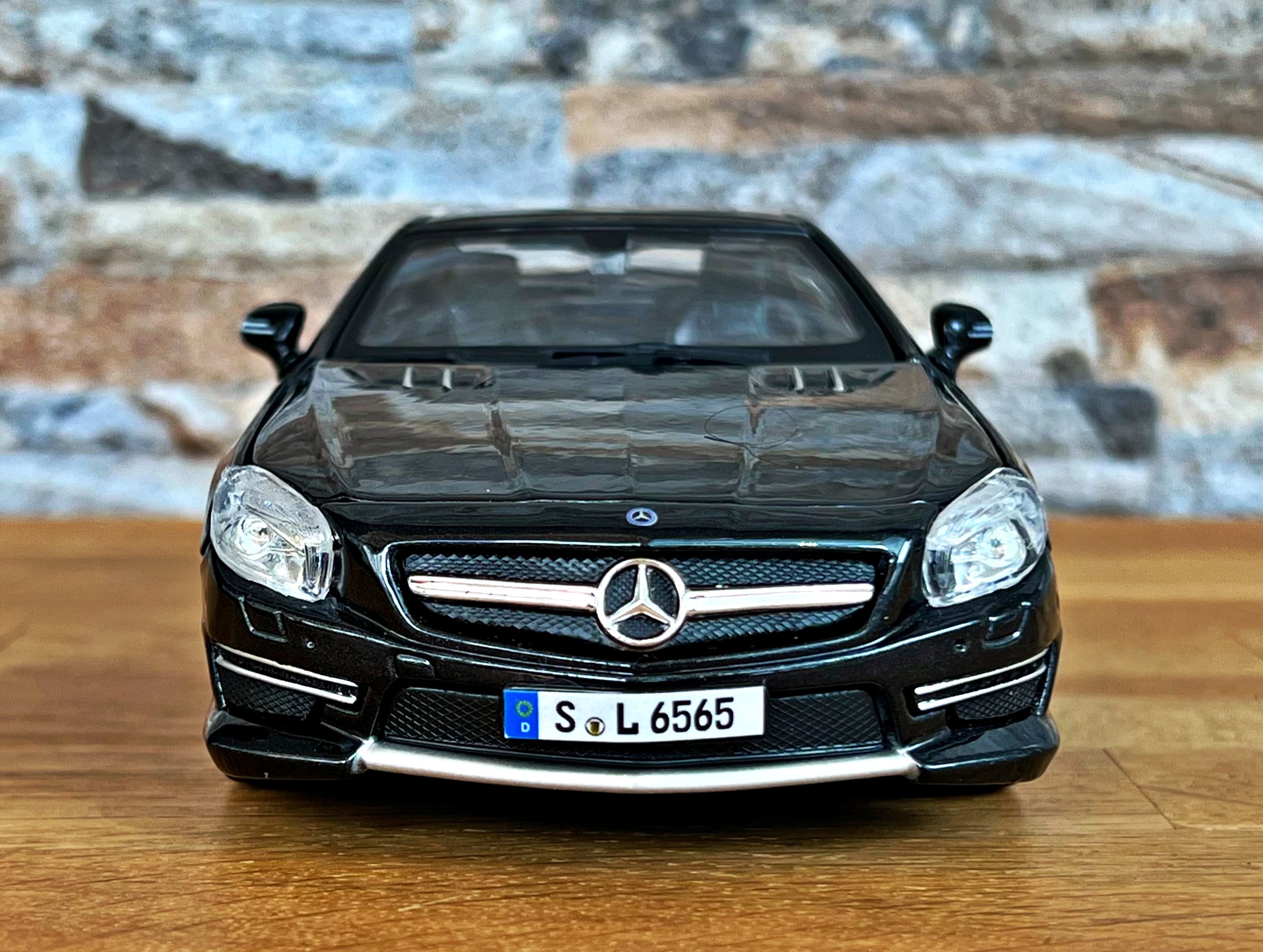 Mercedes Benz SL 65 AMG Hardtop | Model Car | Scale 1/24 Diecast Car ...
