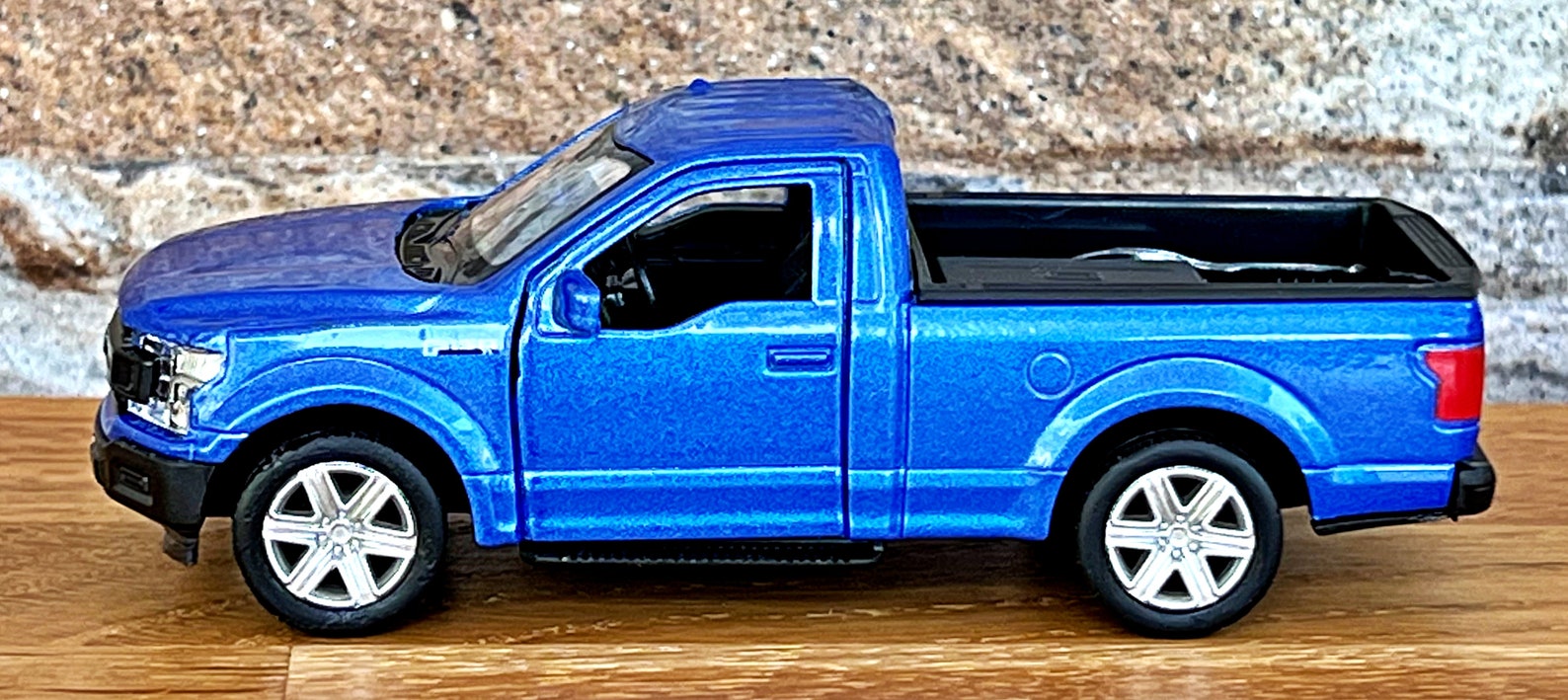 Ford F-150 , Model Car, Diecast Truck, 1/46 Diecast Car, 1/46 Scale ...