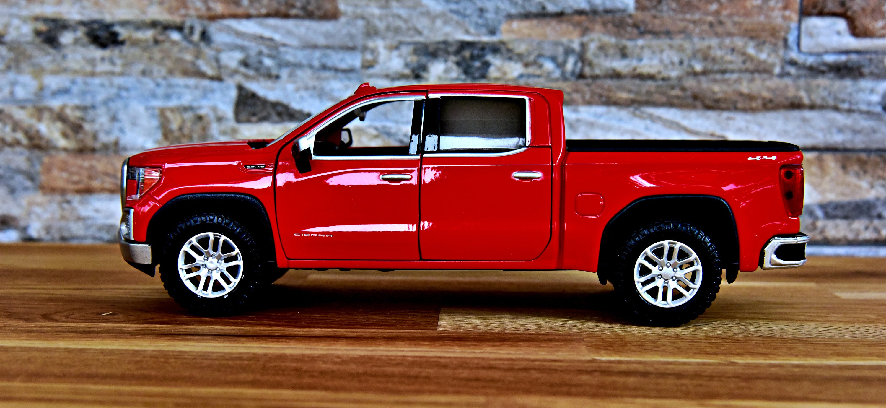 GMC Sierra 1500 SLT Crew Cab, 2019 Model, Car Model Metal, Scale 1/27 ...