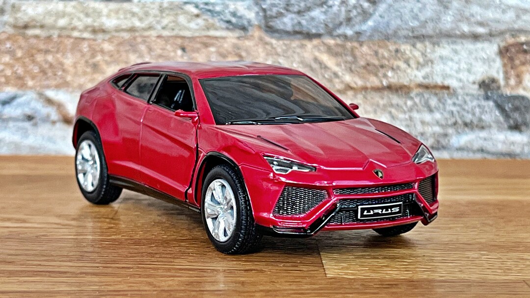 Lamborghini Urus , Model Car, 1/38 Diecast Car, 1/38 Scale Model Car ...
