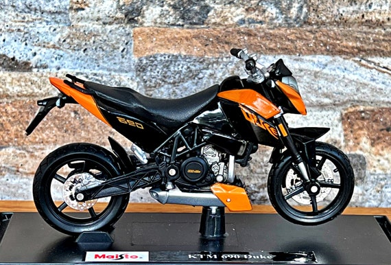 Ktm diecast models store