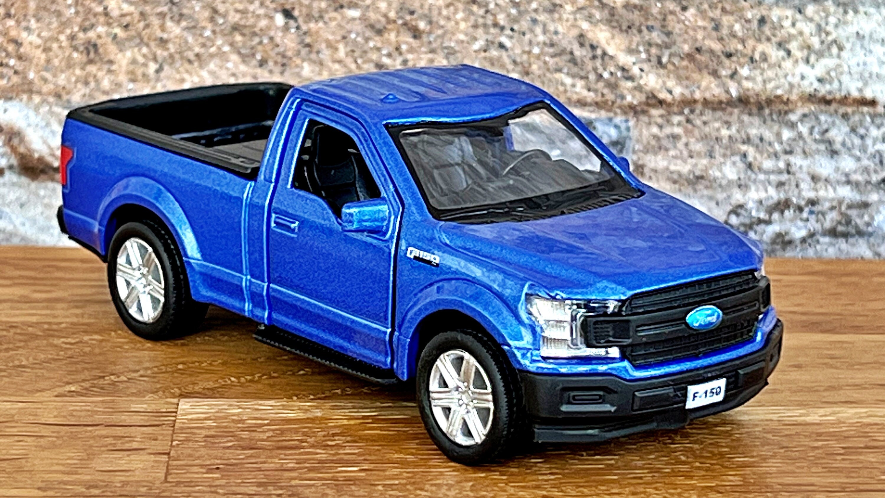 Ford F-150 , Model Car, Diecast Truck, 1/46 Diecast Car, 1/46 Scale ...