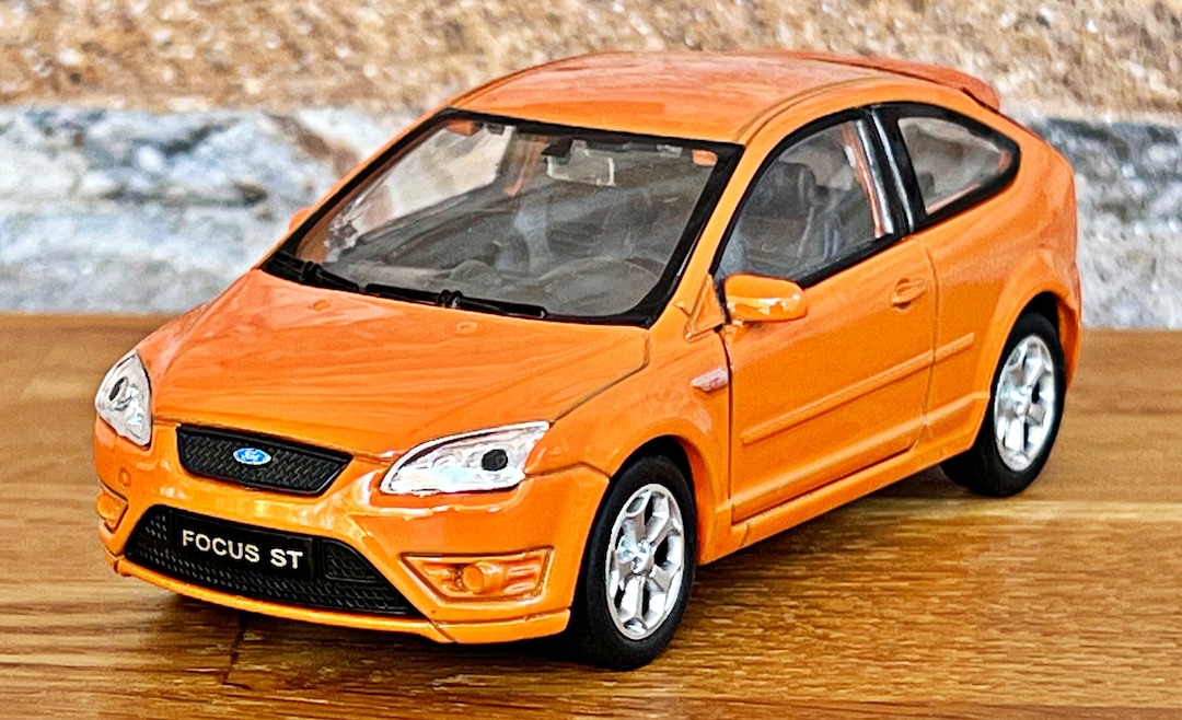Ford Focus ST | Model Car | Diecast Car | 1/36 Scale Model Car | Car ...