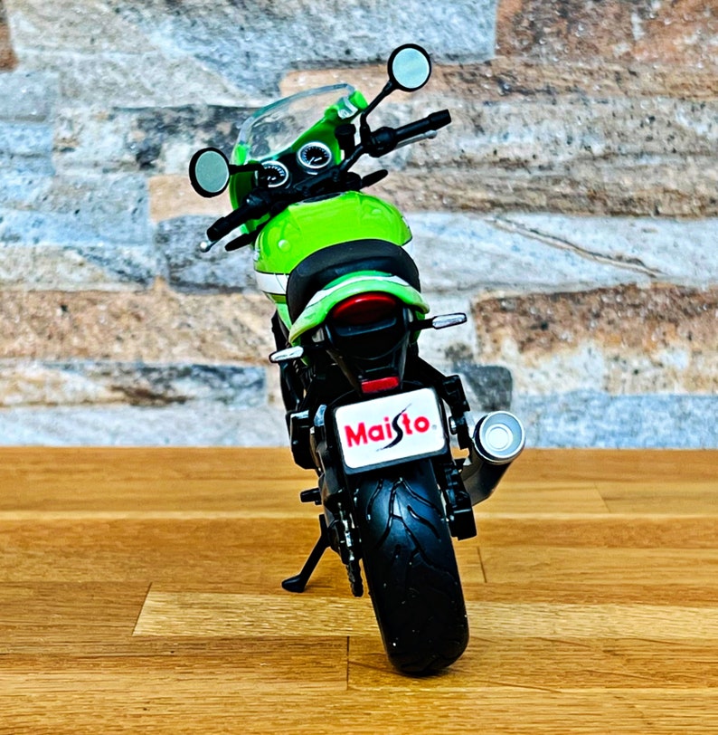 Kawasaki Z900RS Cafe , Scale 1/12 Diecast Model Motorcycle, 1/12 Die ...