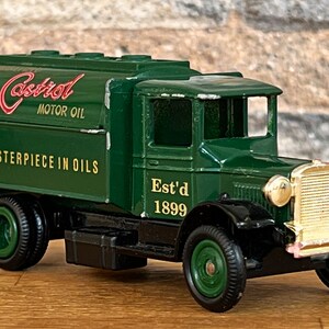 Wakefield Castrol Motor Oil Tanker Truck, Vintage Diecast Truck, Model ...