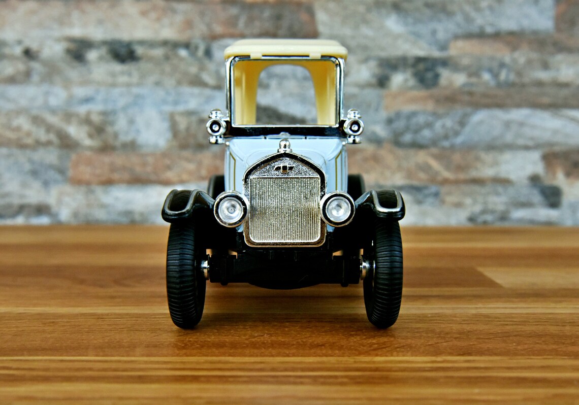 Old Classic Model Car 1/36 Diecast Car 1/36 Scale Model Car | Etsy