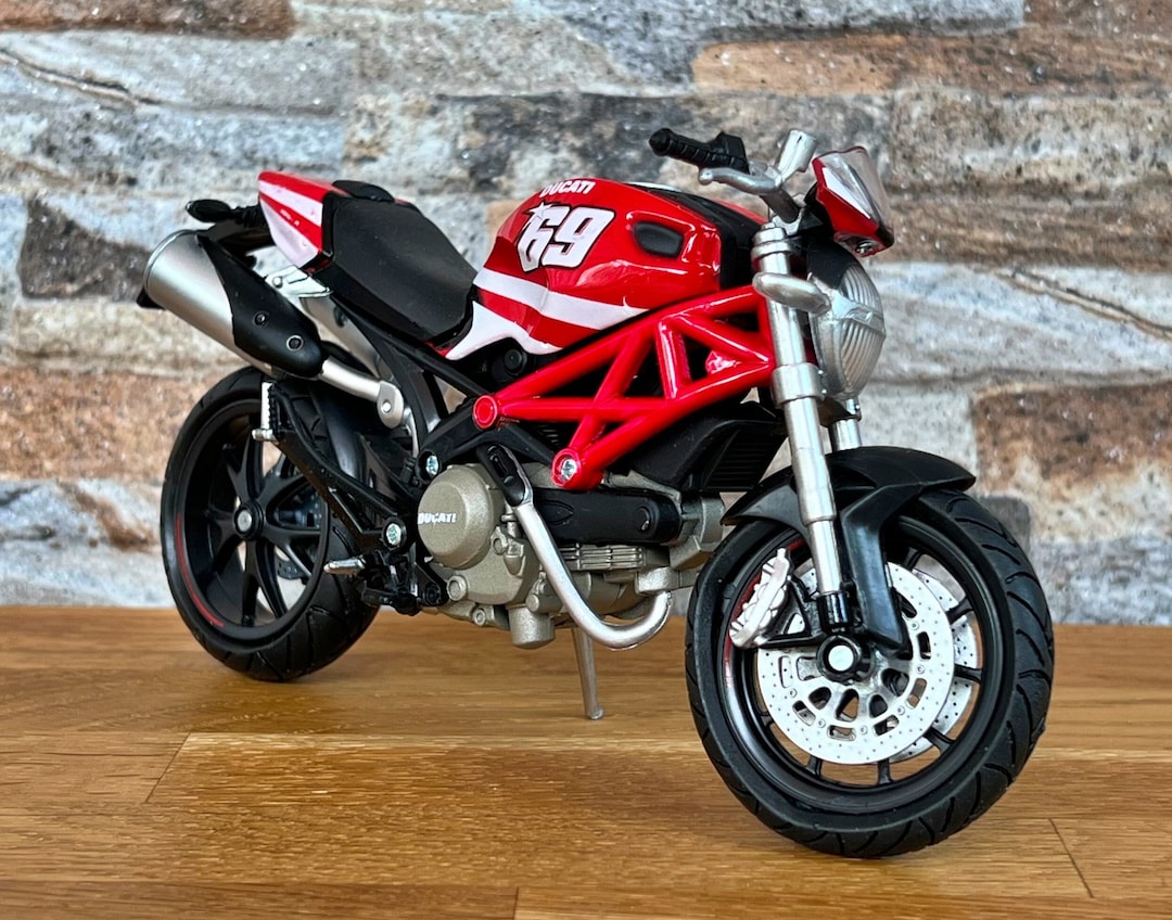 Ducati Monster 796 No 69, Scale 1/12 Model Motorcycle, Diecast ...