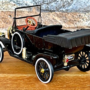 1910 Ford Model T Coupe , Vintage Model Car, Vintage Diecast Car, Scale ...
