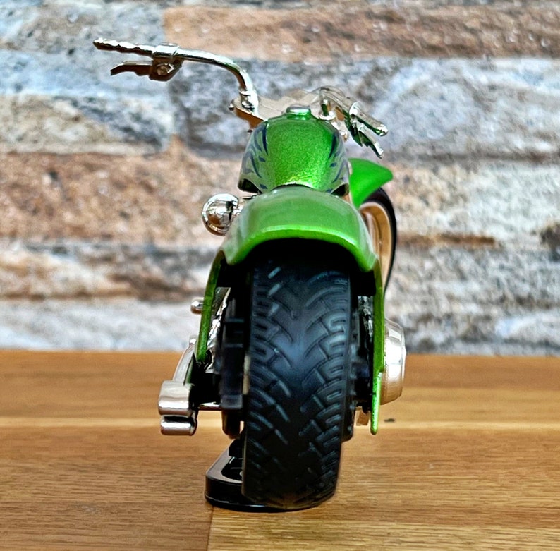 Iron Choppers, Scale 1/18 Model Motorcycle, Diecast Motorcycle, 1/18 ...