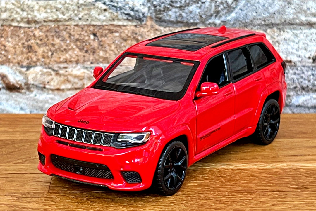 Jeep Grand Cherokee Trackhawk , Model Car, 1:36 Scale Model Car ...