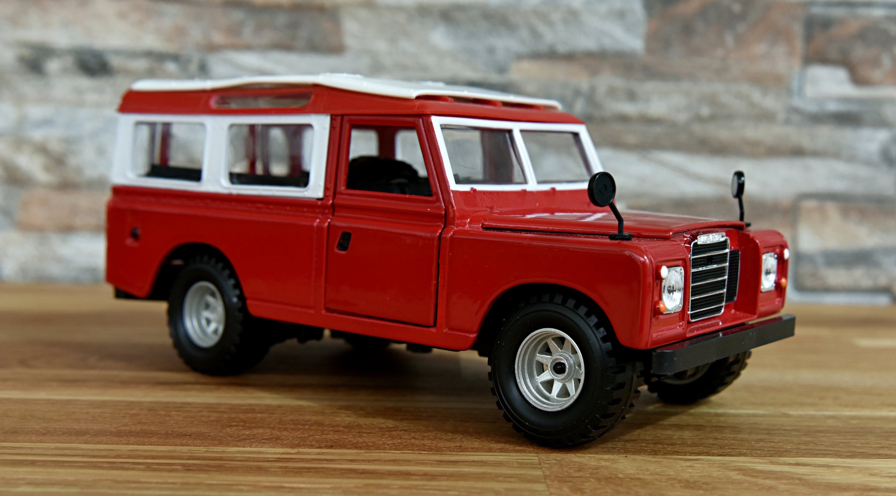 Land Rover Series 2 | 1/25 Diecast Car | 1/25 Scale Model Car | Metal ...